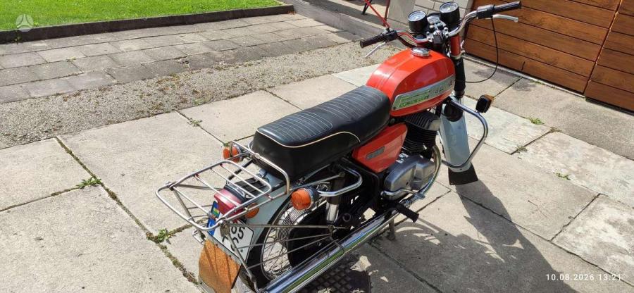 Sarkans Jawa 350 1981 Biržai, ar dzinēja tilpumu 0.34 L un nobraukumu 49 tūkst. km par 2900 €, foto 6 vietnē AUTOMOTO.COM.LV