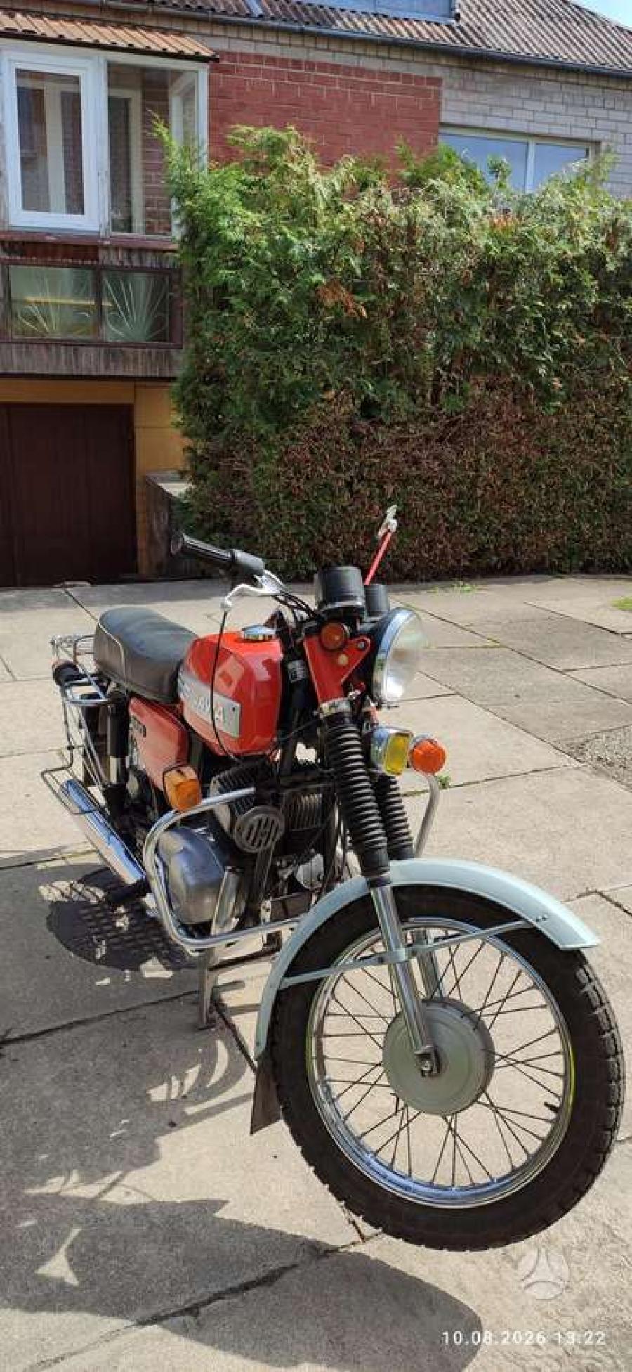 Sarkans Jawa 350 1981 Biržai, ar dzinēja tilpumu 0.34 L un nobraukumu 49 tūkst. km par 2900 €, foto 10 vietnē AUTOMOTO.COM.LV
