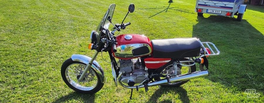 Red Jawa 350 1989 in Vilnius, with an engine capacity of 0.00 L and mileage of 4 thousand km for 3699 €, photo 5 on AUTOMOTO.COM.LV