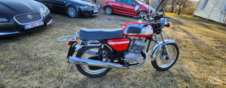 Red Jawa 350 1989 in Vilnius, with an engine capacity of 0.00 L and mileage of 4 thousand km for 3699 €, photo 6 on AUTOMOTO.COM.LV