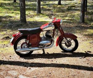 Jawa 360 1970 in Riga, with an engine capacity of 0.35 L and mileage of 0 thousand km for 3200 €, photo 3 on AUTOMOTO.COM.LV