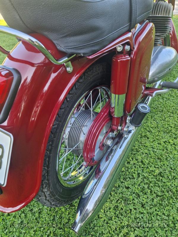 Red Jawa 360 1970 in Tallinn, with an engine capacity of 0.35 L and mileage of 0 thousand km for 3500 €, photo 5 on AUTOMOTO.COM.LV