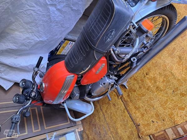 Ява 634 1984 в Утена на AUTOMOTO.COM.LV Ява 634 1984 в Утена, объемом двигателя 0.00 л и пробегом 0 тыс. км за 2200 €, фото 1 на AUTOMOTO.COM.LV