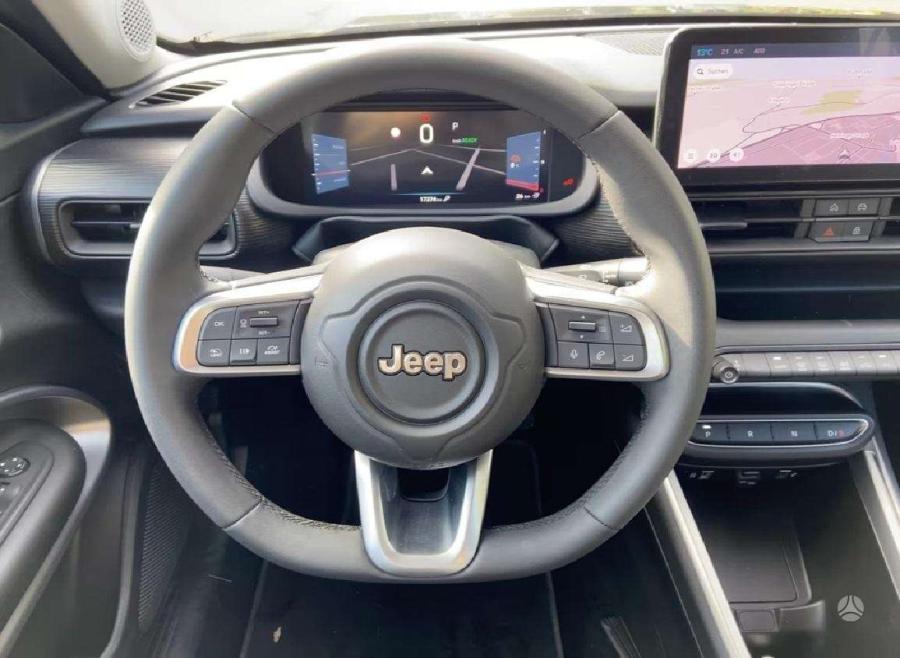 Melns Jeep Avenger 2023 Viļņa, ar dzinēja tilpumu 0.00 L un nobraukumu 13 tūkst. km par 22000 €, foto 6 vietnē AUTOMOTO.COM.LV