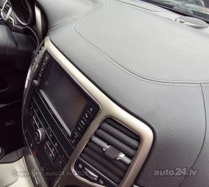 Jeep Avenger 2012 Tallina, ar dzinēja tilpumu 3.00 L un nobraukumu 199 tūkst. km par 9890 €, foto 13 vietnē AUTOMOTO.COM.LV