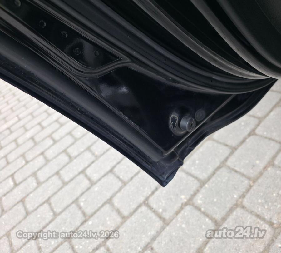 Jeep Avenger 2012 Tallina, ar dzinēja tilpumu 3.00 L un nobraukumu 199 tūkst. km par 9890 €, foto 20 vietnē AUTOMOTO.COM.LV