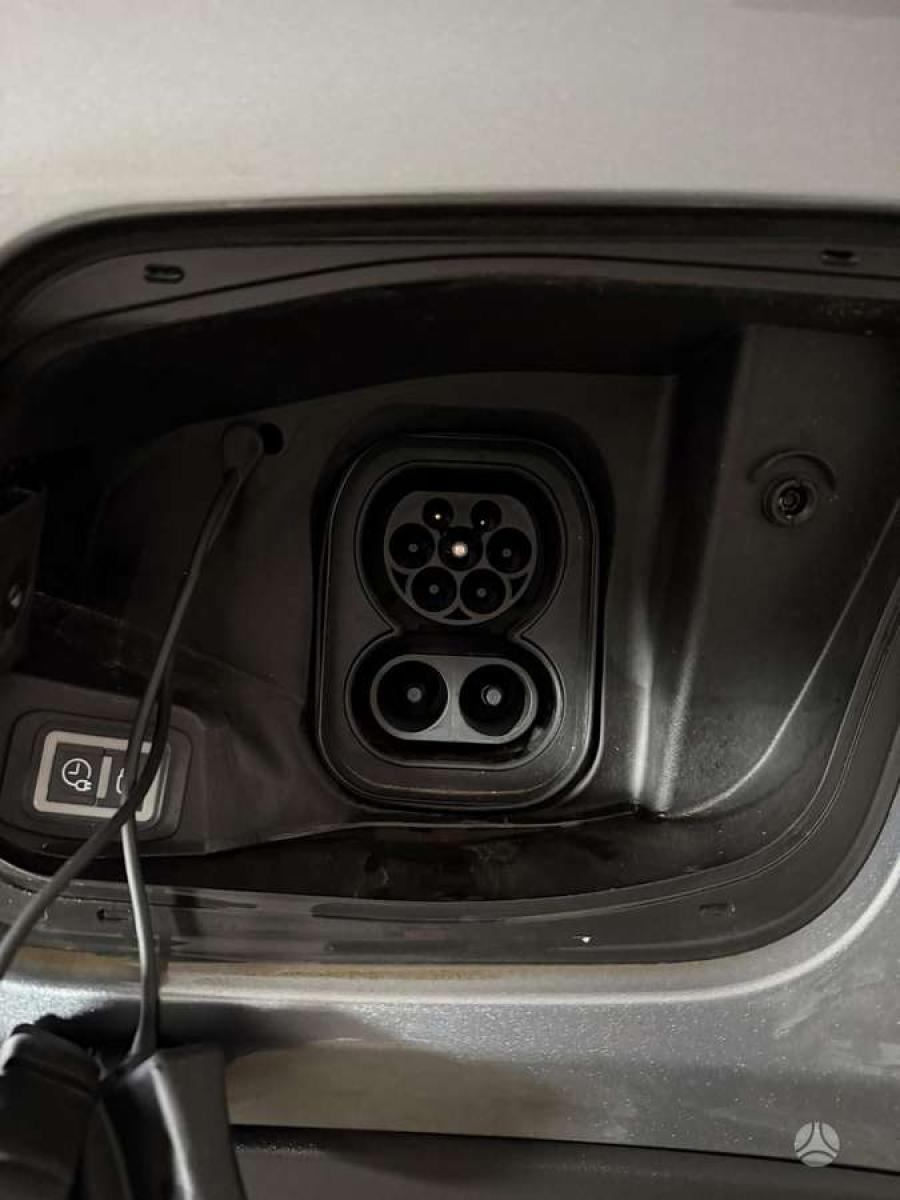 Pelēks Jeep Avenger 2024 Kauņa, ar dzinēja tilpumu 0.00 L un nobraukumu 20 tūkst. km par 6300 €, foto 16 vietnē AUTOMOTO.COM.LV