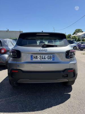 Pelēks Jeep Avenger 2024 Kauņa, ar dzinēja tilpumu 0.00 L un nobraukumu 19 tūkst. km par 5900 €, foto 6 vietnē AUTOMOTO.COM.LV