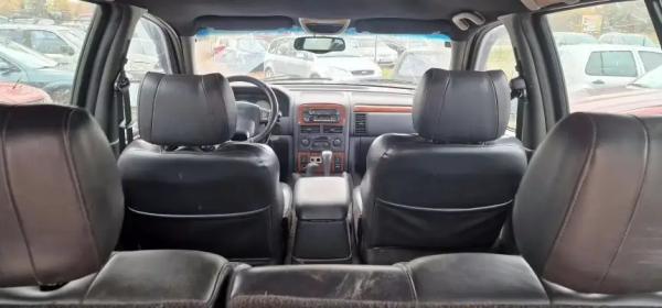 Melns Jeep Cherokee 1999 Valmiera, ar dzinēja tilpumu 3.10 L un nobraukumu 133 tūkst. km par 2600 €, foto 10 vietnē AUTOMOTO.COM.LV