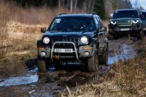 Black Jeep Cherokee 2004 in Tallinn, with an engine capacity of 3.70 L and mileage of 201 thousand km for 1499 €, photo 3 on AUTOMOTO.COM.LV