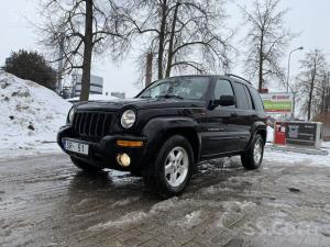 Black Jeep Cherokee 2004 in Jelgava, with an engine capacity of 2.80 L and mileage of 299 thousand km for 3200 €, photo 3 on AUTOMOTO.COM.LV