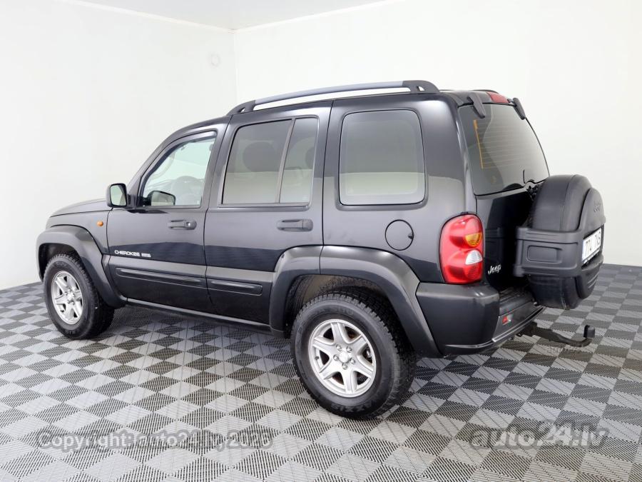 Melns Jeep Cherokee 2004 Tallina, ar dzinēja tilpumu 2.80 L un nobraukumu 208 tūkst. km par 2999 €, foto 5 vietnē AUTOMOTO.COM.LV