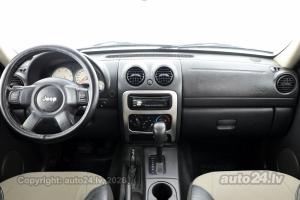 Melns Jeep Cherokee 2004 Tallina, ar dzinēja tilpumu 2.80 L un nobraukumu 208 tūkst. km par 2999 €, foto 6 vietnē AUTOMOTO.COM.LV
