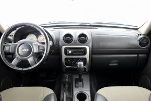 Melns Jeep Cherokee 2004 Tallina, ar dzinēja tilpumu 2.80 L un nobraukumu 208 tūkst. km par 2999 €, foto 14 vietnē AUTOMOTO.COM.LV