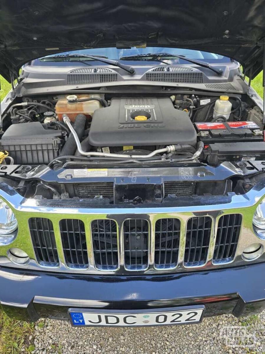 Melns Jeep Cherokee 2006 Rietavas, ar dzinēja tilpumu 2.80 L un nobraukumu 291 tūkst. km par 4000 €, foto 6 vietnē AUTOMOTO.COM.LV