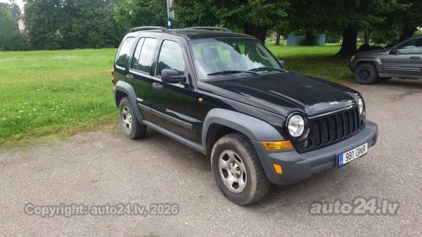 Black Jeep Cherokee 2007 in Tallinn, with an engine capacity of 2.80 L and mileage of 86 thousand km for 4500 €, photo 2 on AUTOMOTO.COM.LV