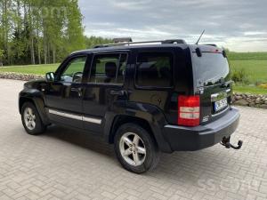 Melns Jeep Cherokee 2008 Cēsis, ar dzinēja tilpumu 2.80 L un nobraukumu 345 tūkst. km par 5500 €, foto 6 vietnē AUTOMOTO.COM.LV