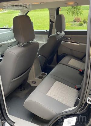 Melns Jeep Cherokee 2008 Cēsis, ar dzinēja tilpumu 2.80 L un nobraukumu 345 tūkst. km par 5500 €, foto 11 vietnē AUTOMOTO.COM.LV