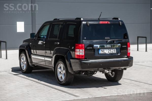 Melns Jeep Cherokee 2008 Rīga, ar dzinēja tilpumu 2.80 L un nobraukumu 230 tūkst. km par 7995 €, foto 7 vietnē AUTOMOTO.COM.LV