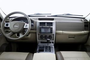 Melns Jeep Cherokee 2009 Tallina, ar dzinēja tilpumu 2.80 L un nobraukumu 279 tūkst. km par 3999 €, foto 6 vietnē AUTOMOTO.COM.LV