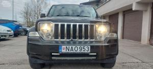 Black Jeep Cherokee 2010 in Vilnius, with an engine capacity of 2.80 L and mileage of 245 thousand km for 4500 €, photo 3 on AUTOMOTO.COM.LV
