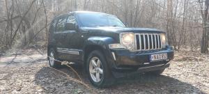Black Jeep Cherokee 2010 in Vilnius, with an engine capacity of 2.80 L and mileage of 245 thousand km for 4500 €, photo 19 on AUTOMOTO.COM.LV