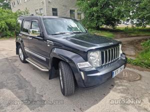 Черный Джип Чероки 2010 в Таллин, объемом двигателя 2.80 л и пробегом 259 тыс. км за 5300 €, фото 5 на AUTOMOTO.COM.LV