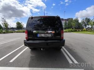Melns Jeep Cherokee 2010 Rīga, ar dzinēja tilpumu 2.80 L un nobraukumu 225 tūkst. km par 8499 €, foto 7 vietnē AUTOMOTO.COM.LV