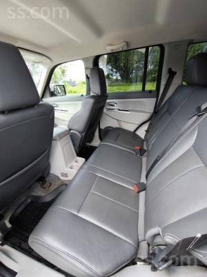 Melns Jeep Cherokee 2010 Rīga, ar dzinēja tilpumu 2.80 L un nobraukumu 225 tūkst. km par 8499 €, foto 11 vietnē AUTOMOTO.COM.LV