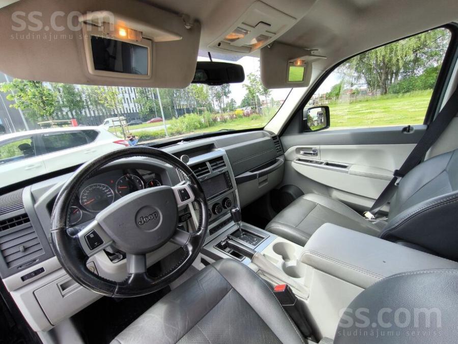 Melns Jeep Cherokee 2010 Rīga, ar dzinēja tilpumu 2.80 L un nobraukumu 225 tūkst. km par 8499 €, foto 21 vietnē AUTOMOTO.COM.LV