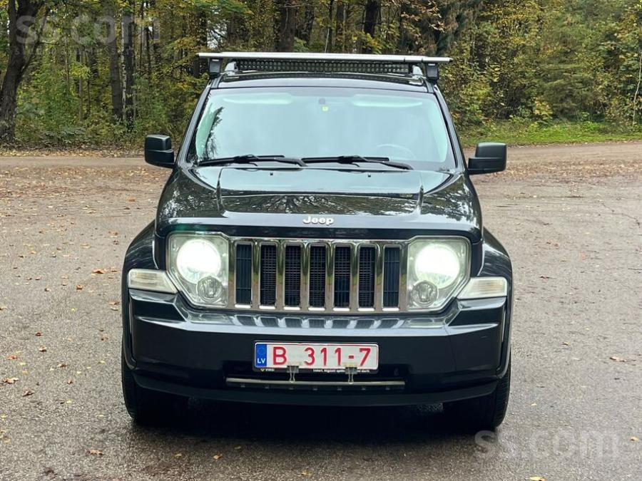 Melns Jeep Cherokee 2010 Rīga, ar dzinēja tilpumu 2.80 L un nobraukumu 0 tūkst. km par 7899 €, foto 9 vietnē AUTOMOTO.COM.LV