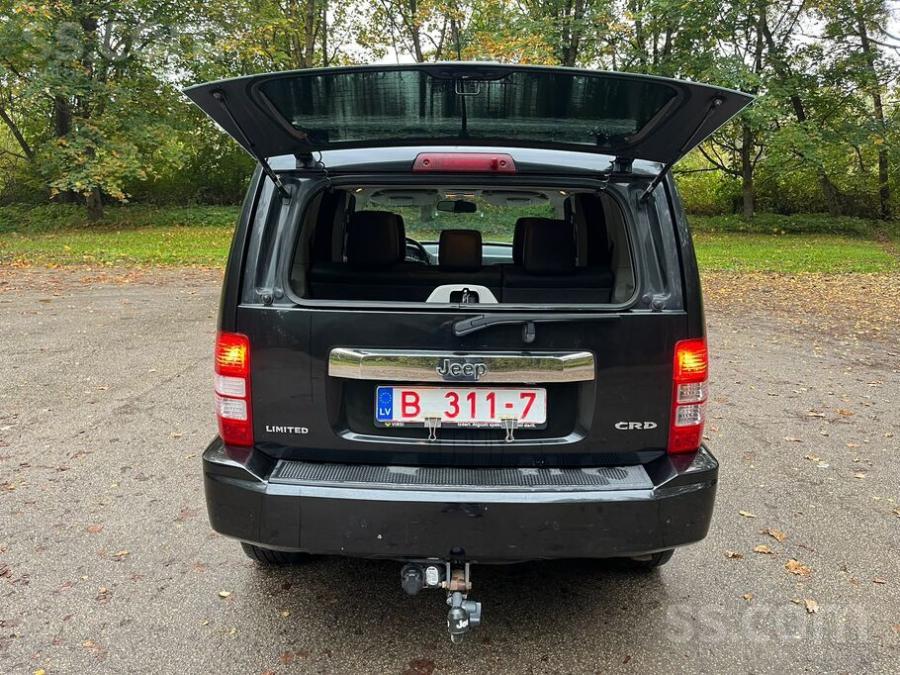 Melns Jeep Cherokee 2010 Rīga, ar dzinēja tilpumu 2.80 L un nobraukumu 0 tūkst. km par 7899 €, foto 26 vietnē AUTOMOTO.COM.LV