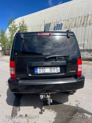 Melns Jeep Cherokee 2011 Tallina, ar dzinēja tilpumu 2.80 L un nobraukumu 285 tūkst. km par 7100 €, foto 1 vietnē AUTOMOTO.COM.LV