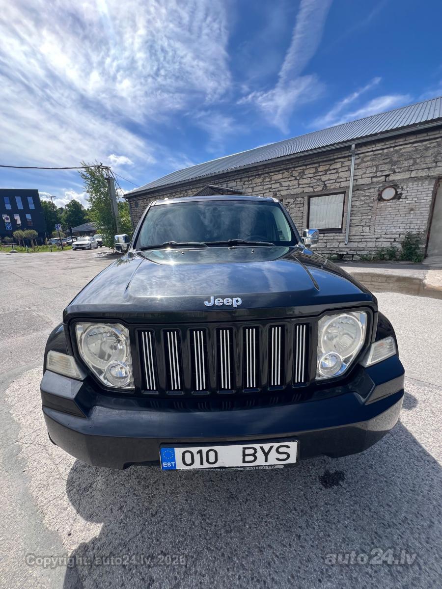 Melns Jeep Cherokee 2011 Tallina, ar dzinēja tilpumu 2.80 L un nobraukumu 285 tūkst. km par 7100 €, foto 3 vietnē AUTOMOTO.COM.LV