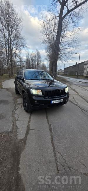 Melns Jeep Cherokee 2012 Rīga, ar dzinēja tilpumu 3.00 L un nobraukumu 269 tūkst. km par 10500 €, foto 7 vietnē AUTOMOTO.COM.LV