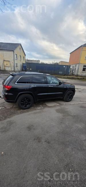 Melns Jeep Cherokee 2012 Rīga, ar dzinēja tilpumu 3.00 L un nobraukumu 269 tūkst. km par 10500 €, foto 11 vietnē AUTOMOTO.COM.LV