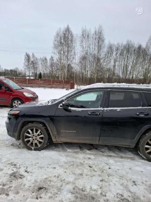 Melns Jeep Cherokee 2014 Jonava, ar dzinēja tilpumu 2.40 L un nobraukumu 273 tūkst. km par 5500 €, foto 8 vietnē AUTOMOTO.COM.LV