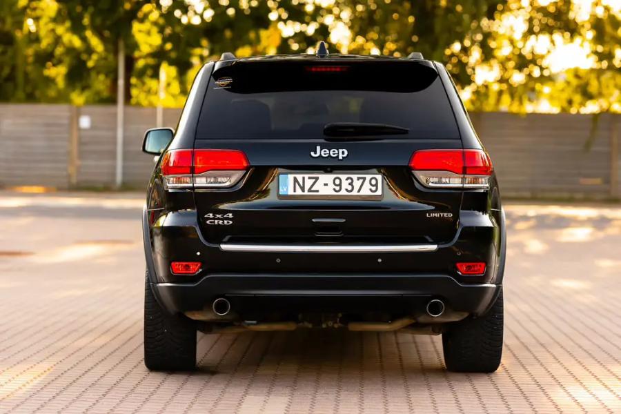 Melns Jeep Cherokee 2014 Jelgava, ar dzinēja tilpumu 3.00 L un nobraukumu 173 tūkst. km par 16000 €, foto 5 vietnē AUTOMOTO.COM.LV
