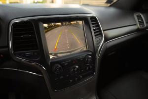Melns Jeep Cherokee 2014 Jelgava, ar dzinēja tilpumu 3.00 L un nobraukumu 173 tūkst. km par 16000 €, foto 14 vietnē AUTOMOTO.COM.LV
