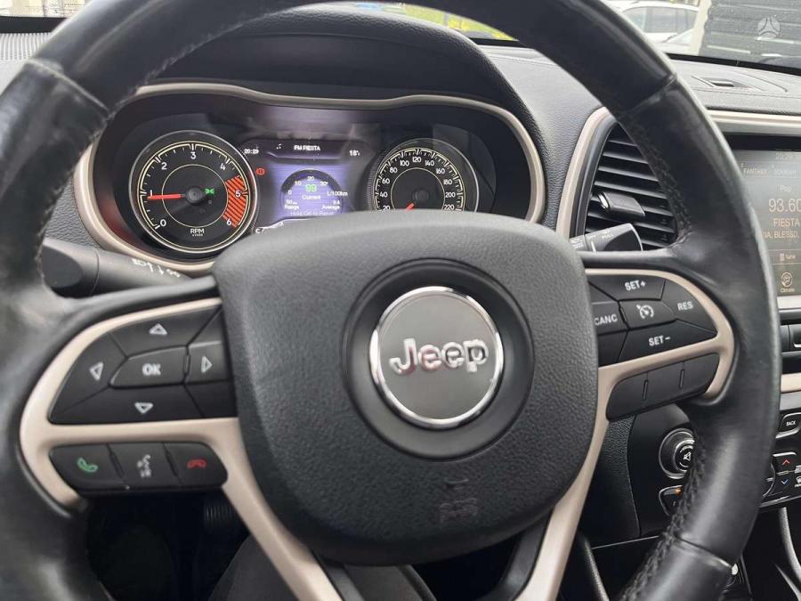 Melns Jeep Cherokee 2014 Kauņa, ar dzinēja tilpumu 1.96 L un nobraukumu 291 tūkst. km par 7700 €, foto 16 vietnē AUTOMOTO.COM.LV