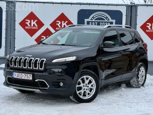Black Jeep Cherokee 2015 in Jelgava, with an engine capacity of 2.00 L and mileage of 263 thousand km for 12900 €, photo  on AUTOMOTO.COM.LV