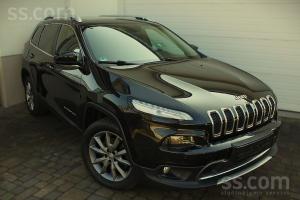 Black Jeep Cherokee 2015 in Riga, with an engine capacity of 2.00 L and mileage of 0 thousand km for 11990 €, photo 6 on AUTOMOTO.COM.LV