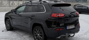 Black Jeep Cherokee 2015 in Daugavpils, with an engine capacity of 2.20 L and mileage of 210 thousand km for 7500 €, photo 8 on AUTOMOTO.COM.LV