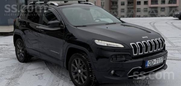 Black Jeep Cherokee 2015 in Daugavpils, with an engine capacity of 2.20 L and mileage of 210 thousand km for 7500 €, photo 10 on AUTOMOTO.COM.LV