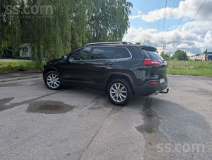 Melns Jeep Cherokee 2015 Rīga, ar dzinēja tilpumu 2.20 L un nobraukumu 247 tūkst. km par 10200 €, foto 10 vietnē AUTOMOTO.COM.LV