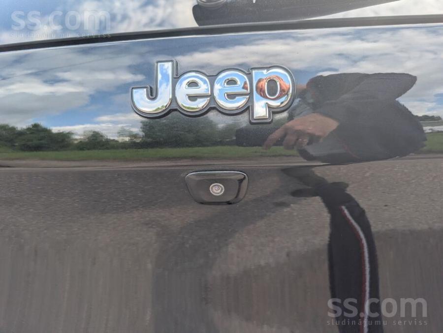 Melns Jeep Cherokee 2015 Rīga, ar dzinēja tilpumu 2.20 L un nobraukumu 247 tūkst. km par 10200 €, foto 11 vietnē AUTOMOTO.COM.LV