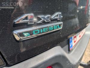 Melns Jeep Cherokee 2015 Rīga, ar dzinēja tilpumu 2.20 L un nobraukumu 247 tūkst. km par 10200 €, foto 12 vietnē AUTOMOTO.COM.LV