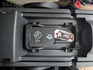 Melns Jeep Cherokee 2015 Rīga, ar dzinēja tilpumu 2.20 L un nobraukumu 247 tūkst. km par 10200 €, foto 32 vietnē AUTOMOTO.COM.LV