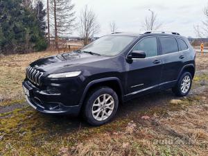 Black Jeep Cherokee 2015 in Tallinn, with an engine capacity of 2.20 L and mileage of 110 thousand km for 4990 €, photo 3 on AUTOMOTO.COM.LV