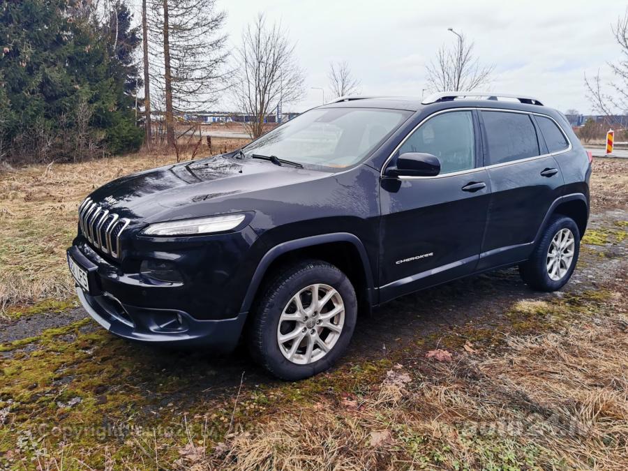 Black Jeep Cherokee 2015 in Tallinn, with an engine capacity of 2.20 L and mileage of 110 thousand km for 4990 €, photo 3 on AUTOMOTO.COM.LV
